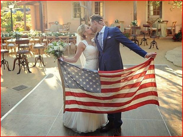 Tim Lopez and Jenna Reeves 4th of July wedding! – Ok! Here's the ...