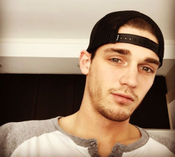 8 Things to know about Bachelorette contestant Scott Kolotylo - Ok ...